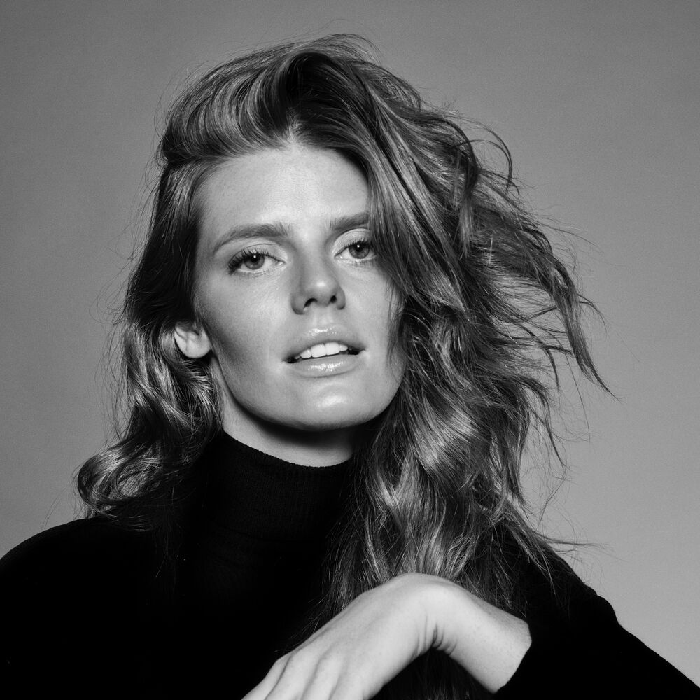 The natural chic look - Sisley Paris