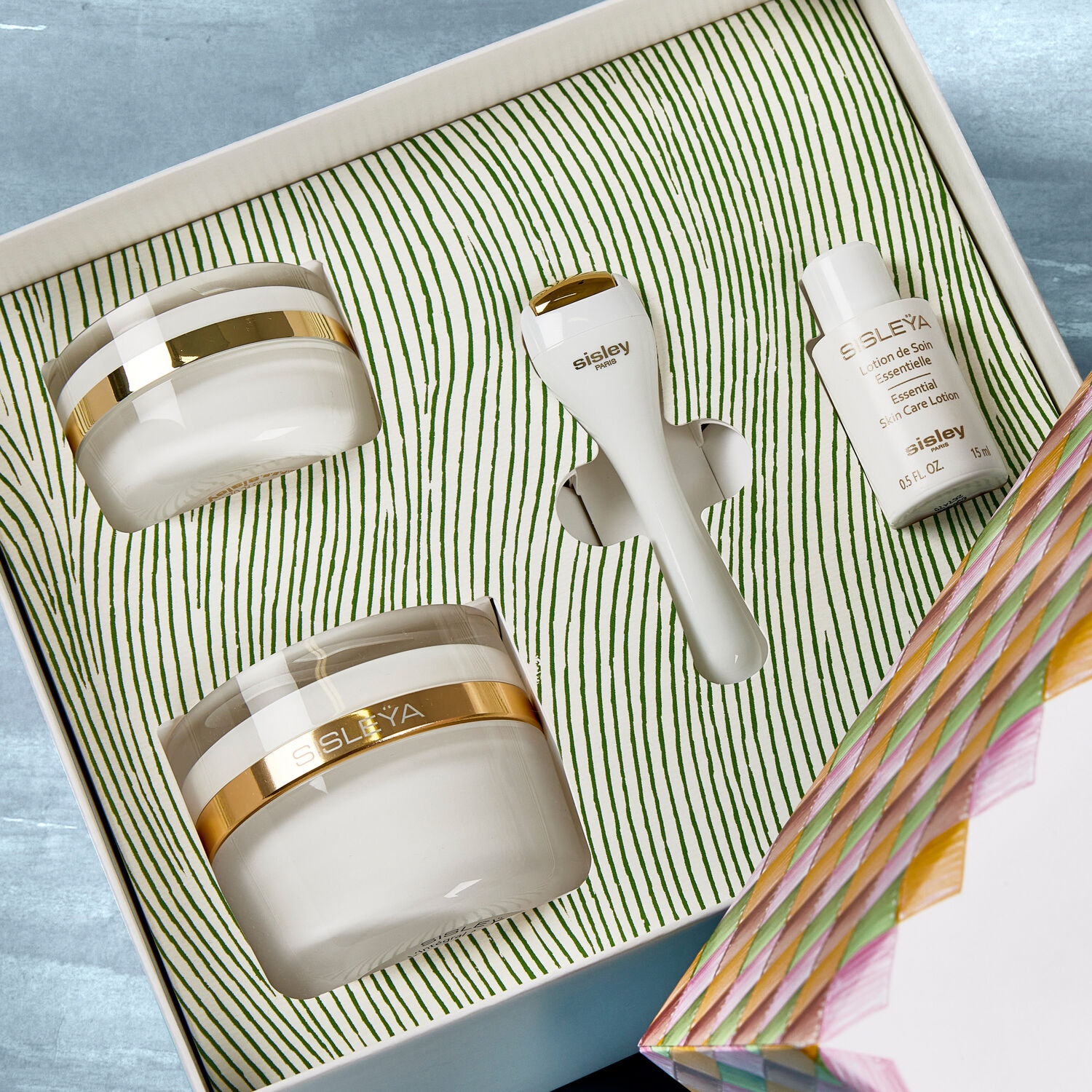 Sisleÿa Luke Edward Hall Gift Set - Sisley Paris