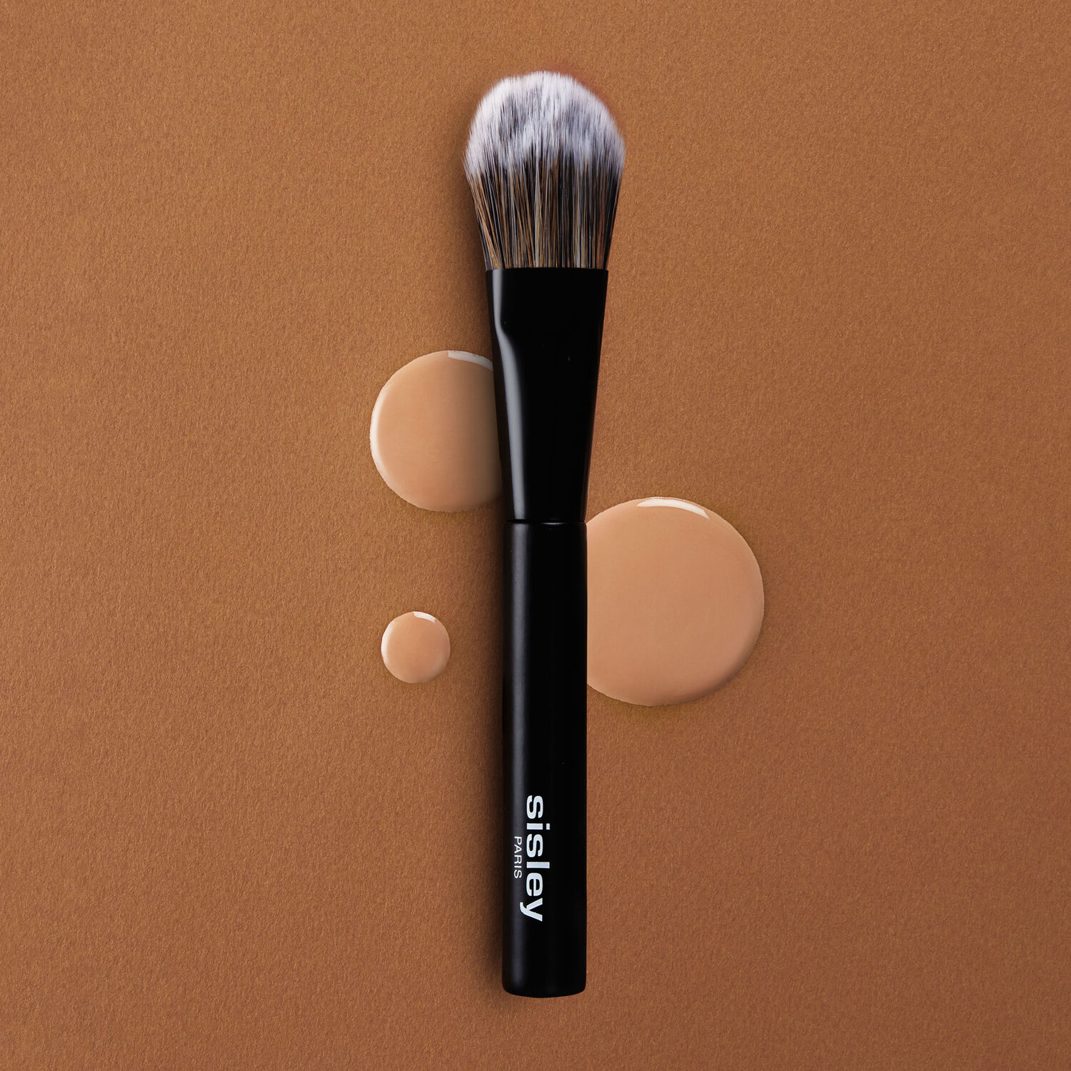Fluid Foundation Brush - Sisley Paris